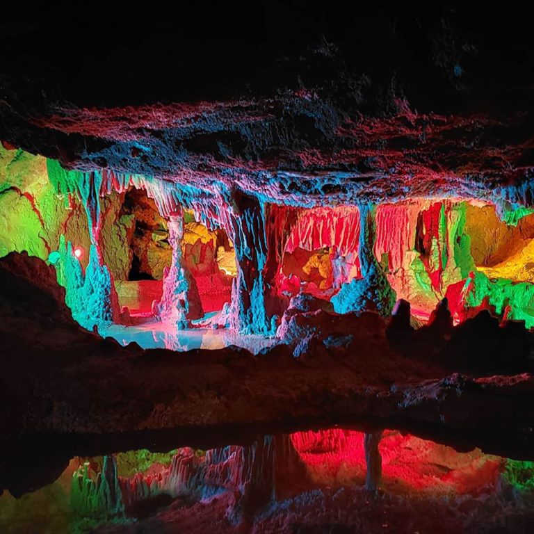 RainbowCaverns | The Hable Way